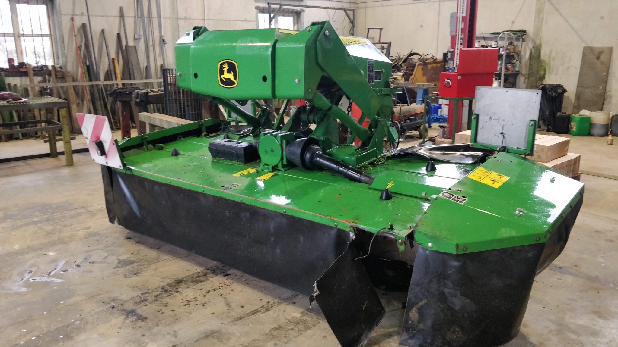 John Deere 131 Front Mower - Bernard Byrne Combines