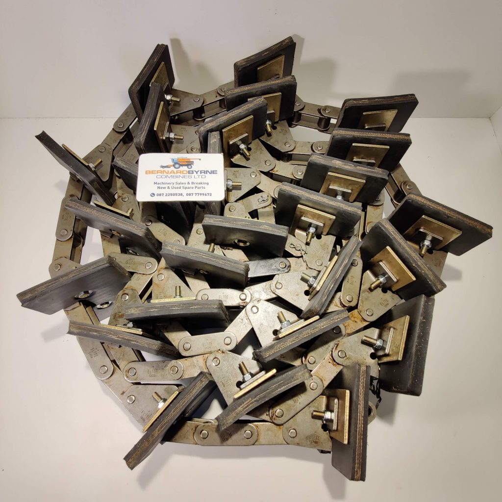 CLEAN GRAIN ELEVATOR CHAIN TX62-65, TF - Bernard Byrne Combines